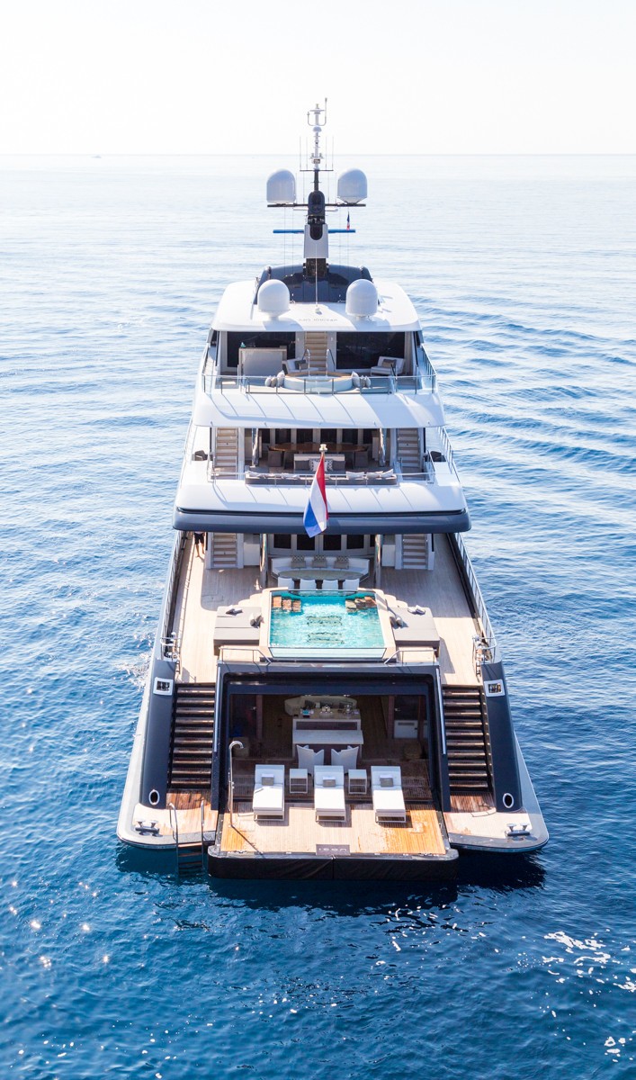 LOON Yacht Charter Details, Icon Yachts | CHARTERWORLD Luxury Superyachts